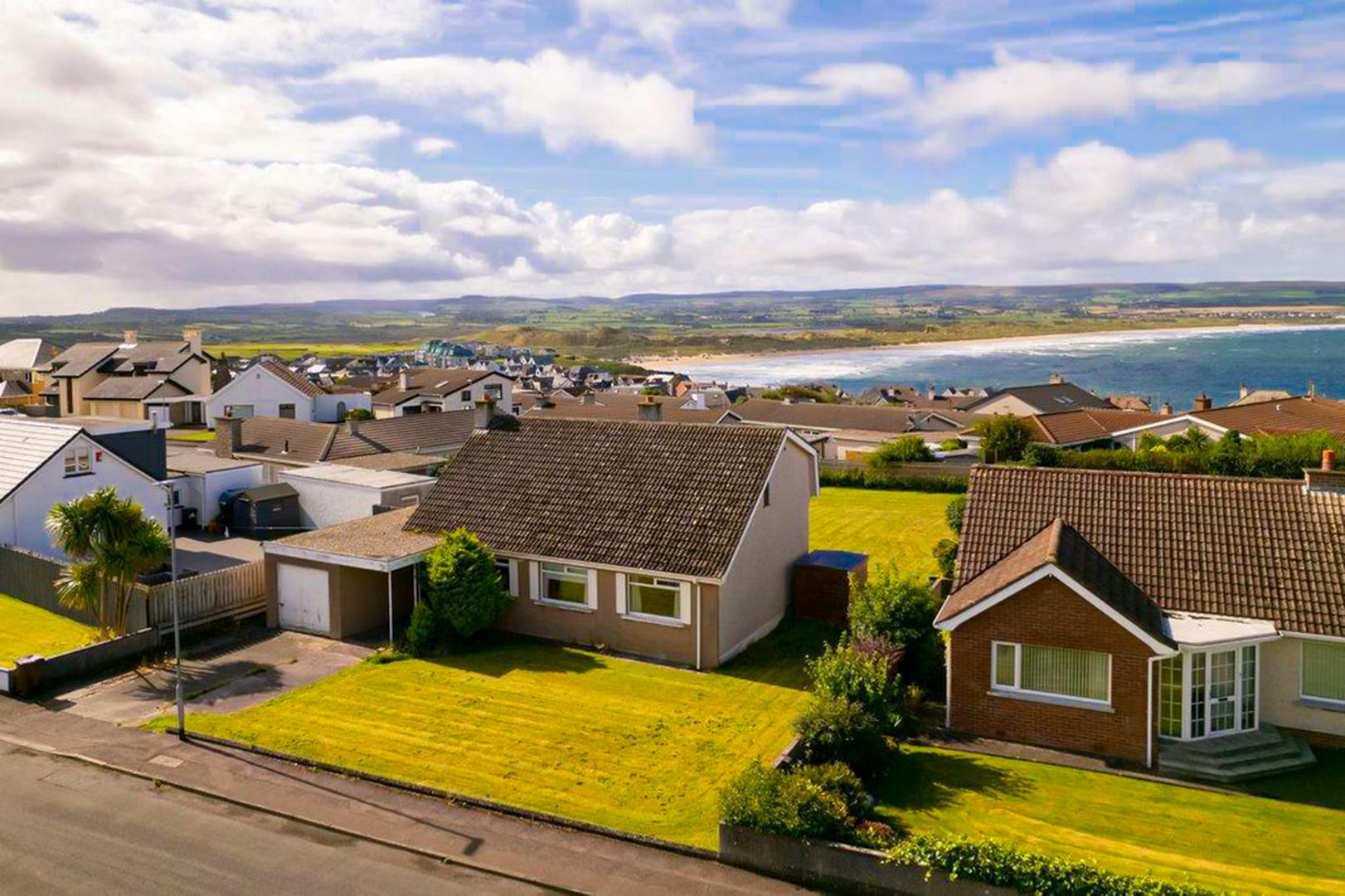 1 Seaview Drive, Portstewart, BT55 7JX - SSTC - Homepage Estate Agents ...